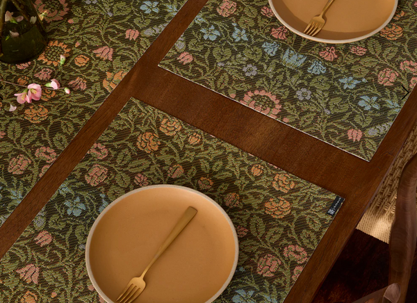 William Morris Dark Multi Placemat – Waiting On Martha